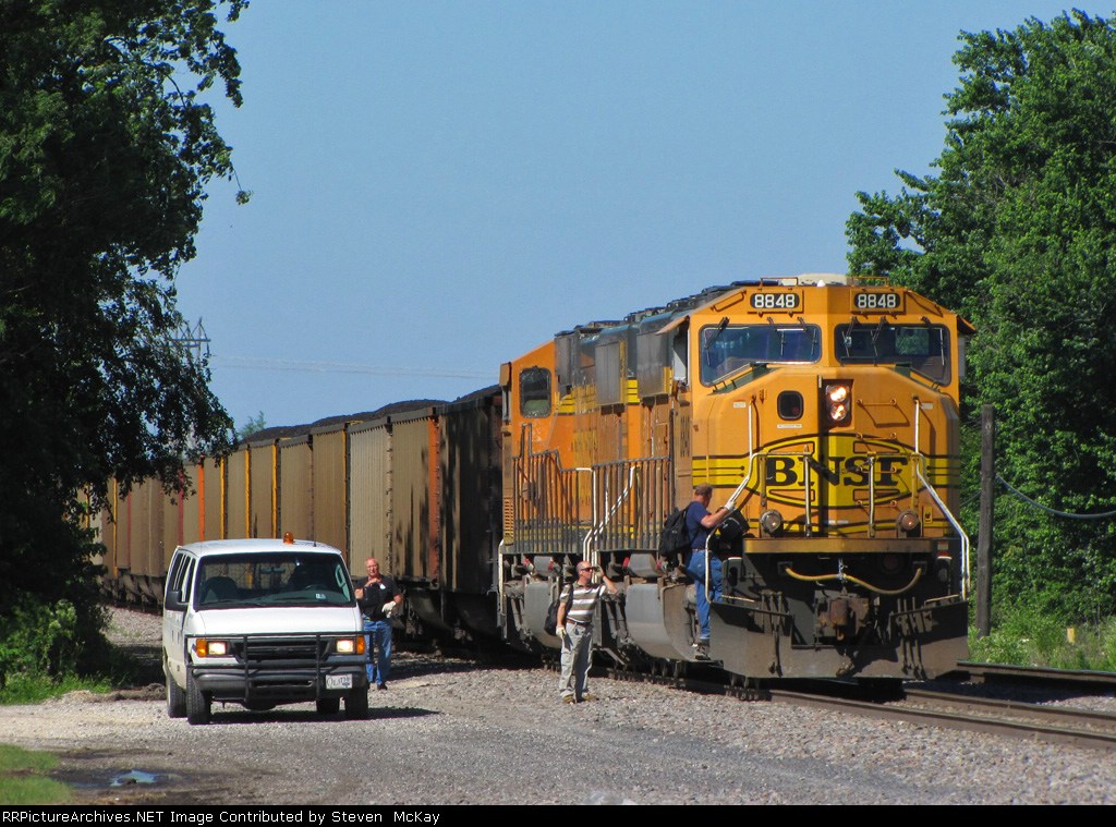BNSF 8848